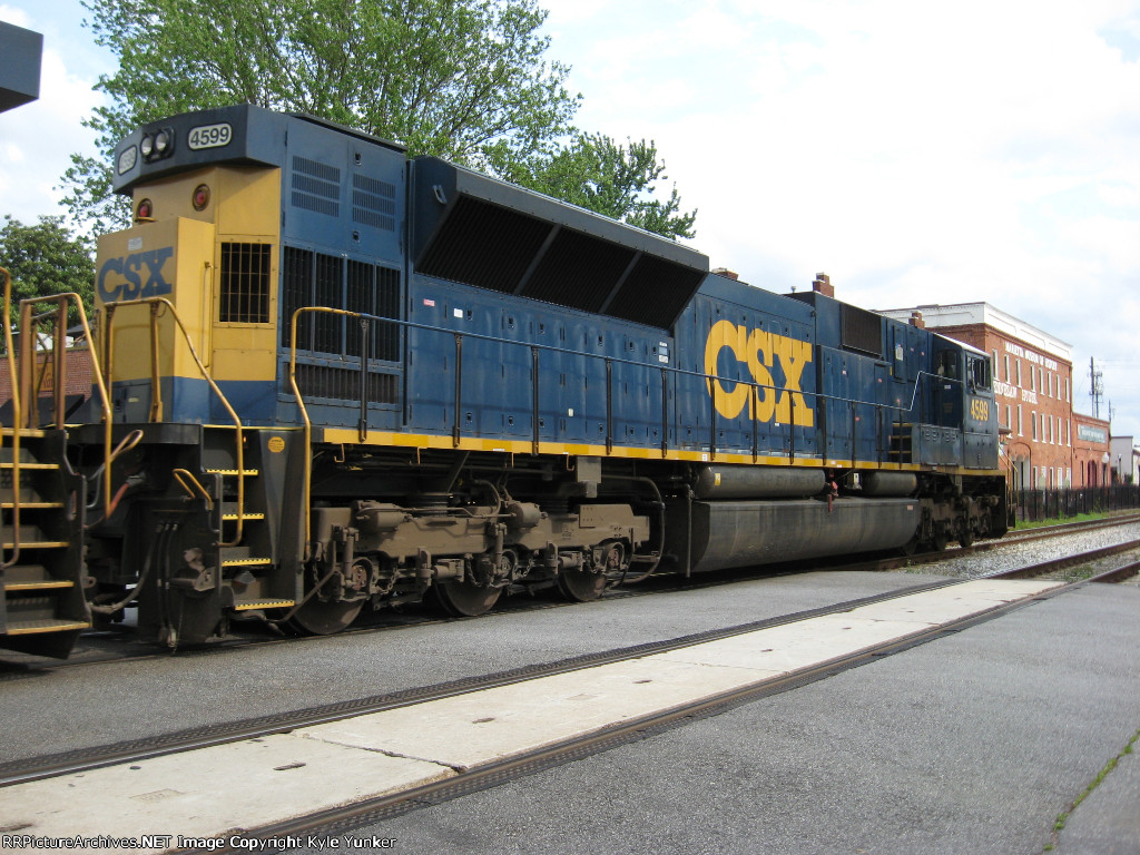 CSX 4599
